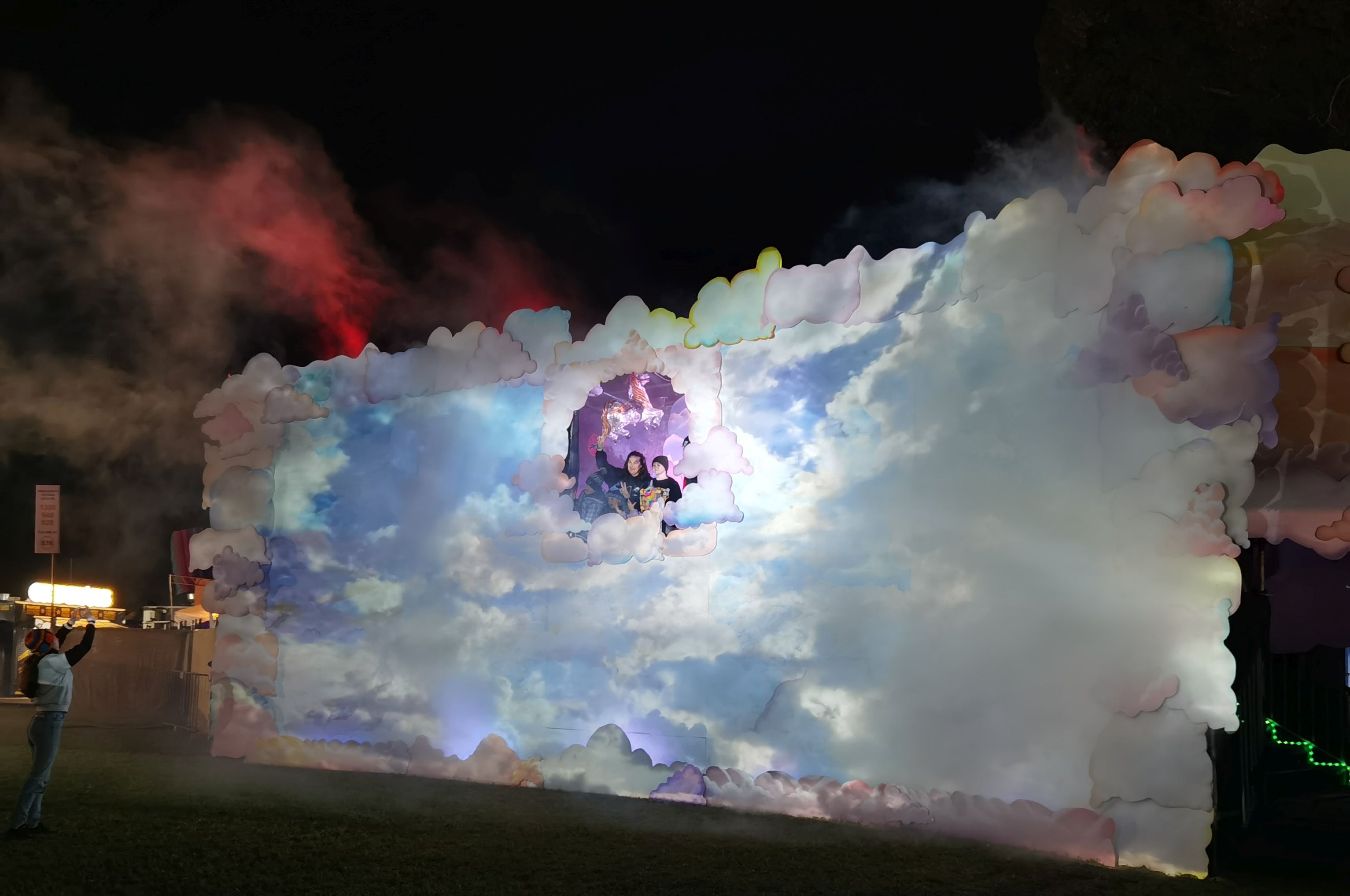 Splendour in the Grass - illuminart stories in light